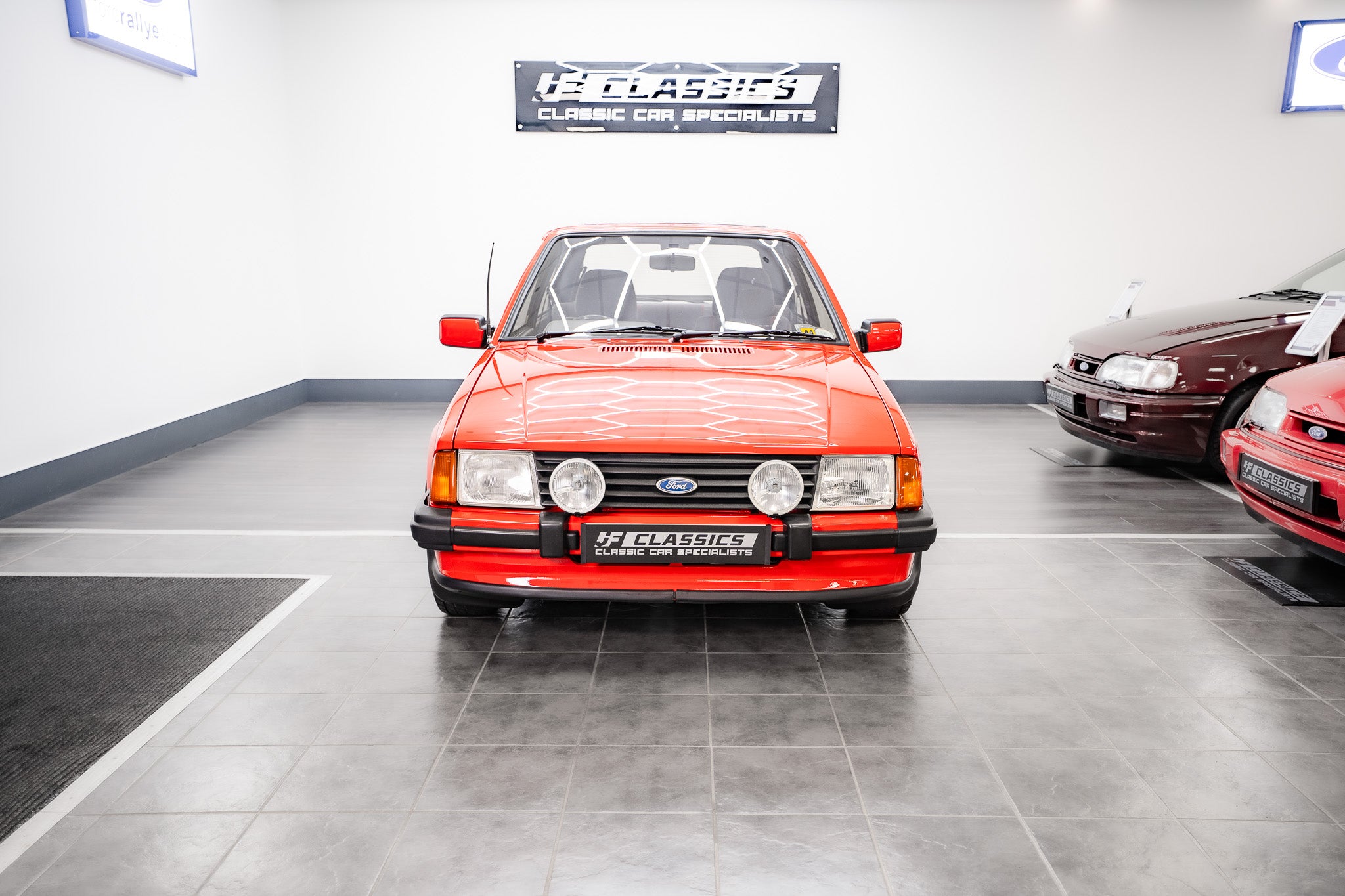 1982 Mk3 FORD ESCORT XR3i SUNBURST RED